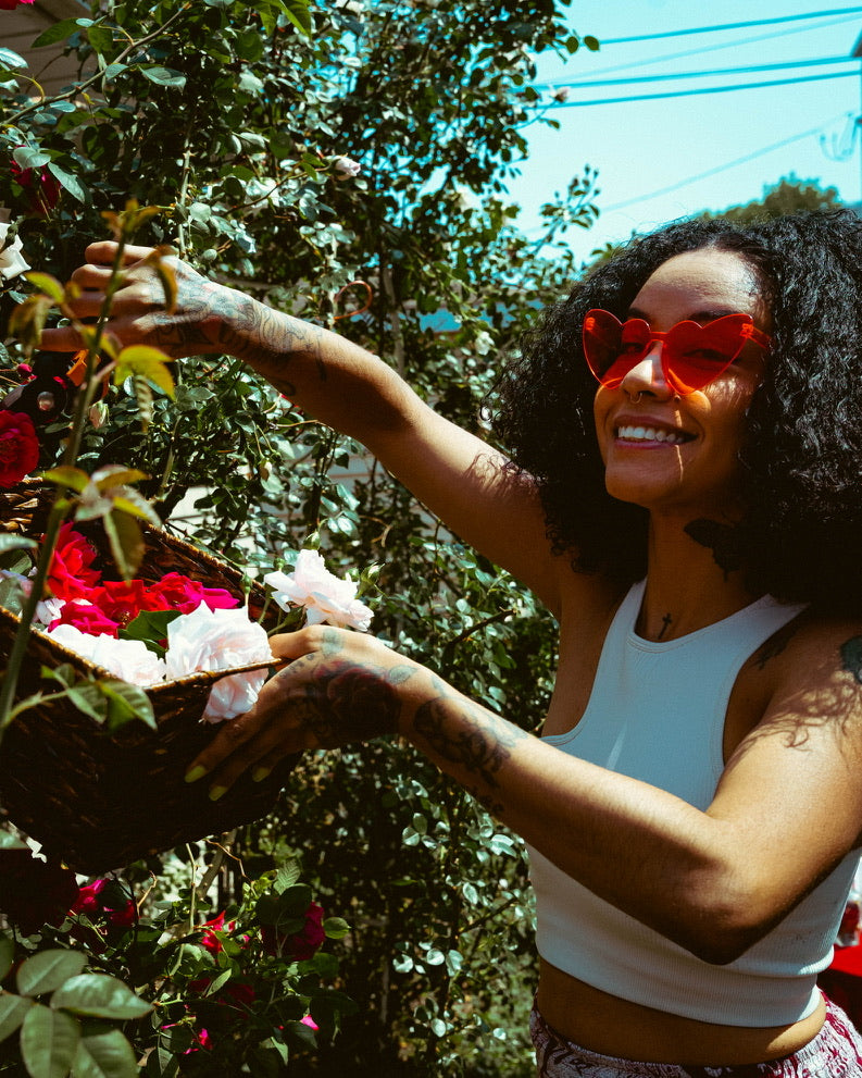 Lilith's Side – Botanica Lilith